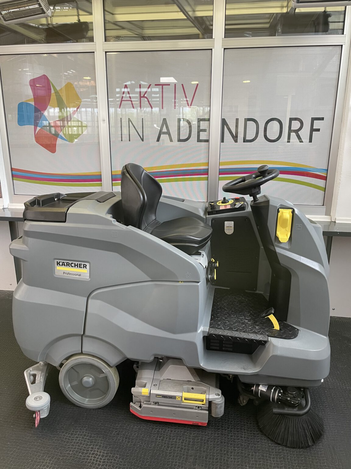 Pressemitteilung – Neue Reinigungsmaschine für das Adendorfer ...